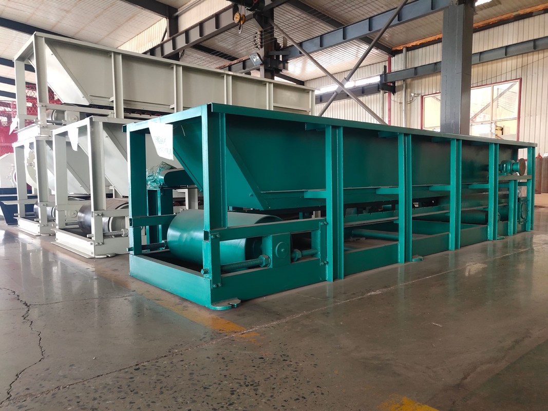 JKQ Belt Type Steel Ploy Material Clay Box Feeder Machine